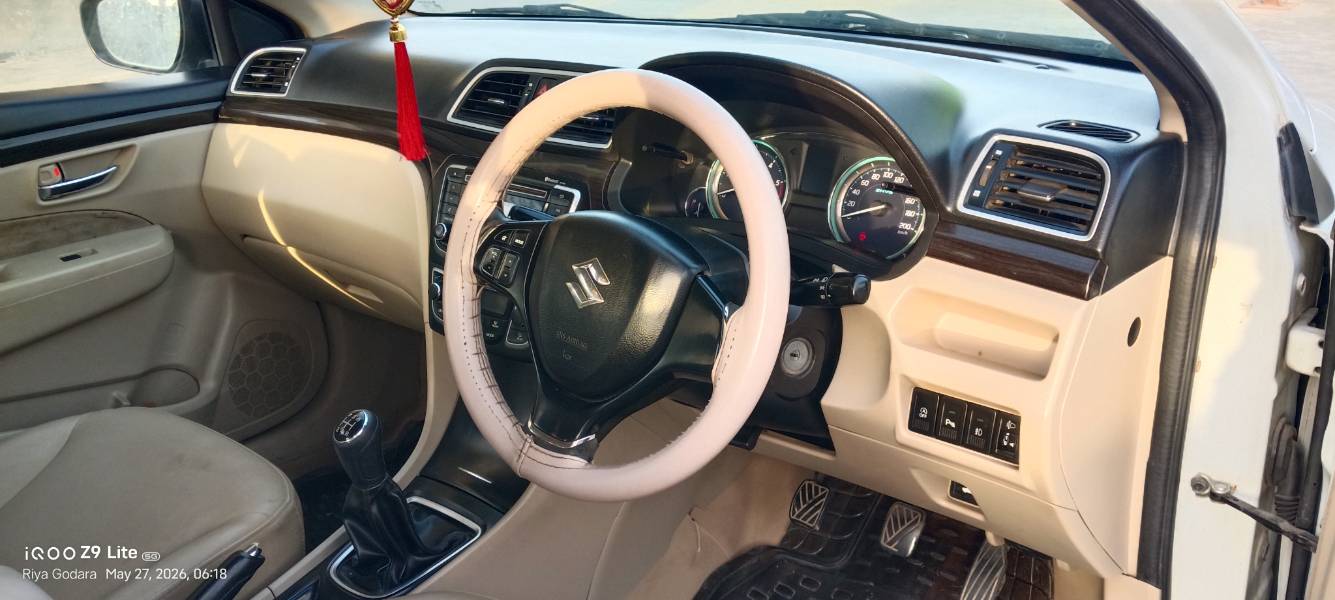 Buy Used Maruti Ciaz VDi Plus SHVS of 2015 model @ 4,00,000 INR in ...