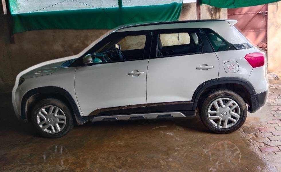 Buy Used Maruti Vitara Brezza VXI of 2020 model @ 7,50,009 INR in Alwar ...