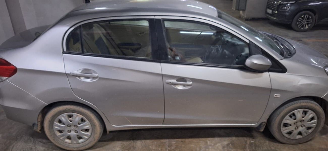 Buy Used Honda Amaze E i-Vtech of 2014 model @ 2,25,000 INR in Noida ...