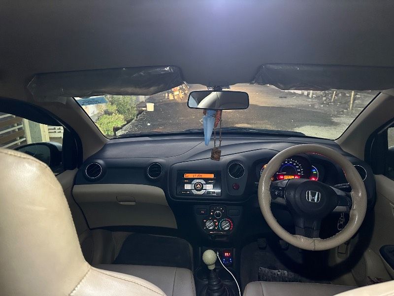 Buy Used Honda Amaze S i-Vtech of 2014 model @ 3,50,000 INR in ...
