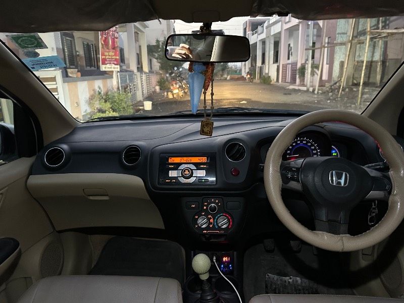 Buy Used Honda Amaze S i-Vtech of 2014 model @ 3,50,000 INR in ...