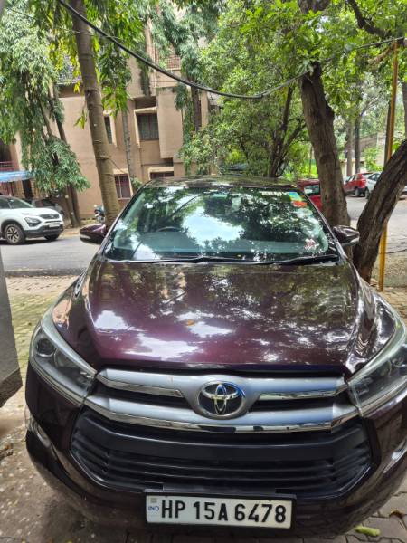 Buy Used Toyota Innova Crysta 2.7 VX MT BSIV of 2017 model @ 19,00,000 ...