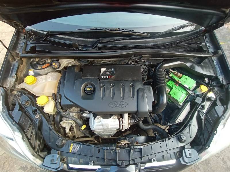Buy Used Ford Figo Diesel ZXI of 2014 model @ 2,30,000 INR in Nagpur ...