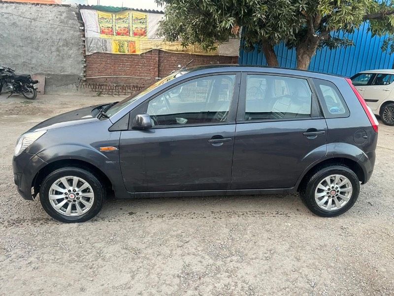 Buy Used Ford Figo Diesel LXI of 2013 model @ 1,20,000 INR in ...