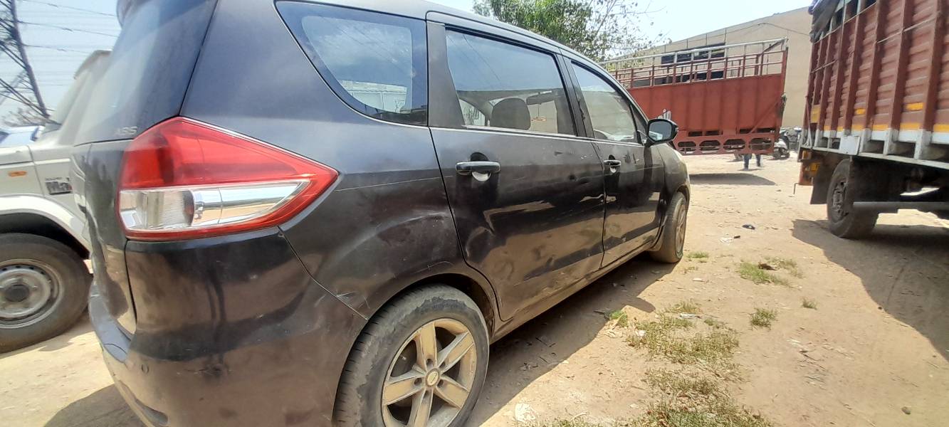 Buy Used Maruti Ertiga VDI of 2015 model @ 4,10,000 INR in Ludhiana ...