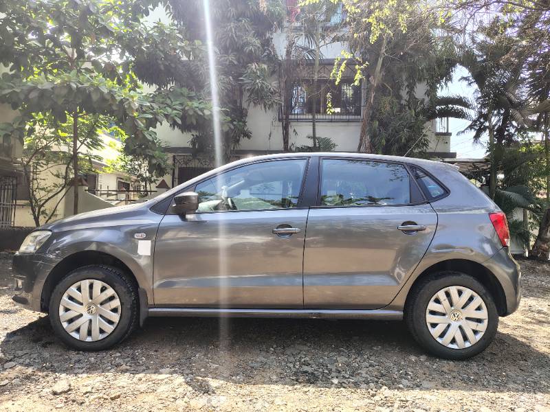 Buy Used Volkswagen Polo 1.2 MPI Comfortline of 2013 model @ 2,20,000 ...