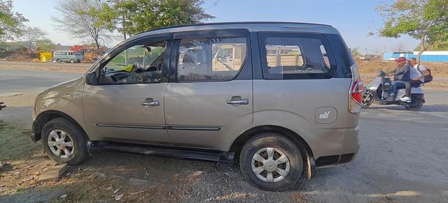 धार में ₹2.80 लाख से 2 पुरानी Mahindra Xylo कारें - बेहतरीन कीमतों पर ...