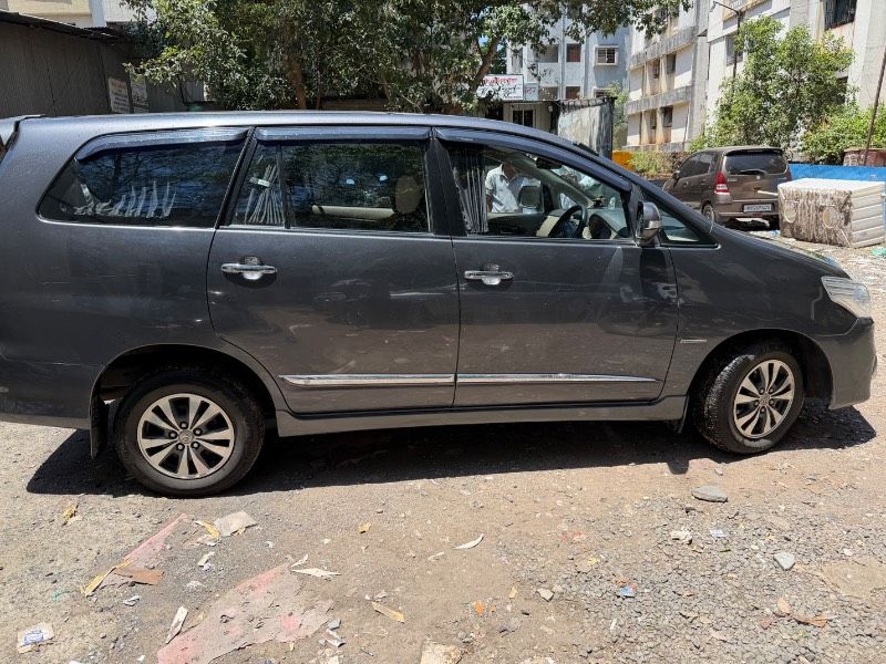 Buy Used Toyota Innova 2.5 G Diesel 7 Seater BS IV of 2015 model @ 9 ...