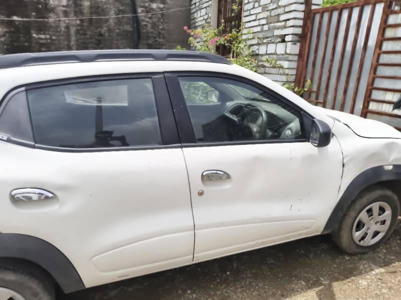 Buy Used Renault KWID 1.0 RXT of 2017 model @ 2,75,000 INR in Ramganj ...