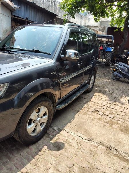 Buy Used Tata Safari Storme VX of 2016 model @ 5,50,000 INR in Hapur ...
