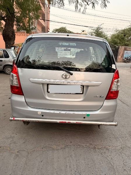 Buy Used Toyota Innova 2.5 G Diesel 7 Seater BS IV of 2013 model @ 4 ...