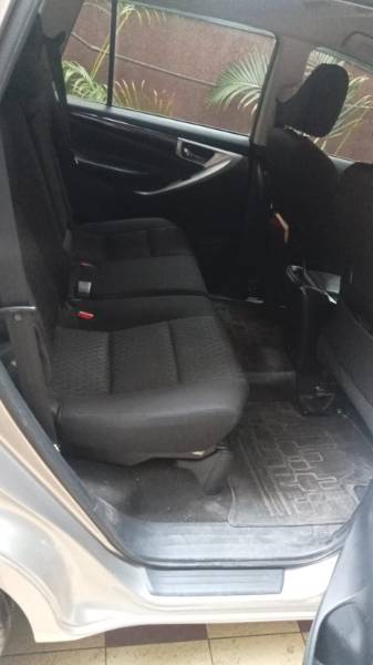 Buy Used Toyota Innova Crysta 2.8 GX AT BSIV of 2019 model @ 16,00,000 ...