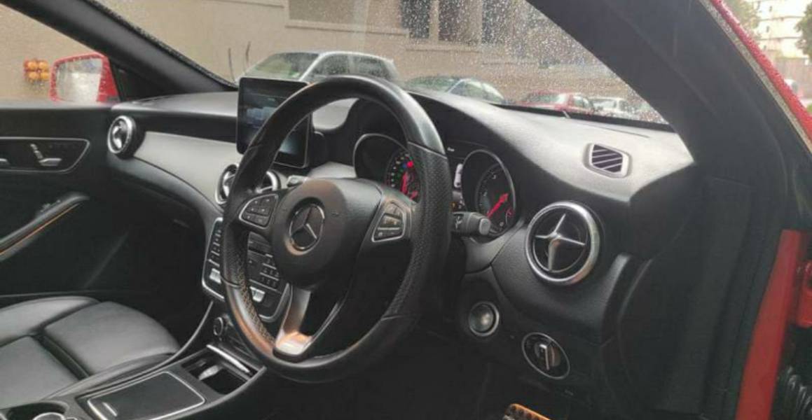Buy Used Mercedes-Benz CLA 200 CDI Sport of 2017 model @ 18,50,000 INR ...