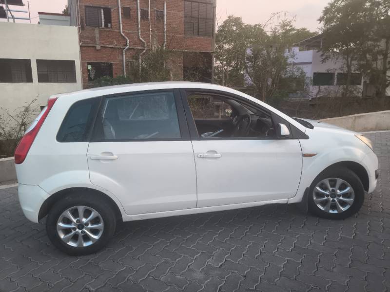 Buy Used Ford Figo Diesel Titanium of 2012 model @ 1,49,000 INR in ...