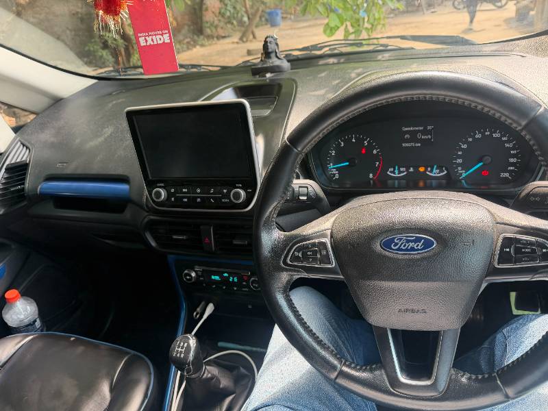Buy Used Ford Ecosport 1.5 Petrol Titanium BSIV of 2018 model @ 4 ...