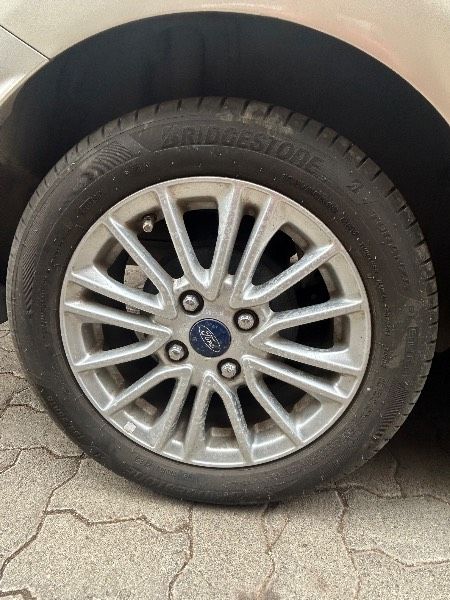 Buy Used Ford Aspire Titanium Diesel BSIV of 2019 model @ 4,50,000 INR ...