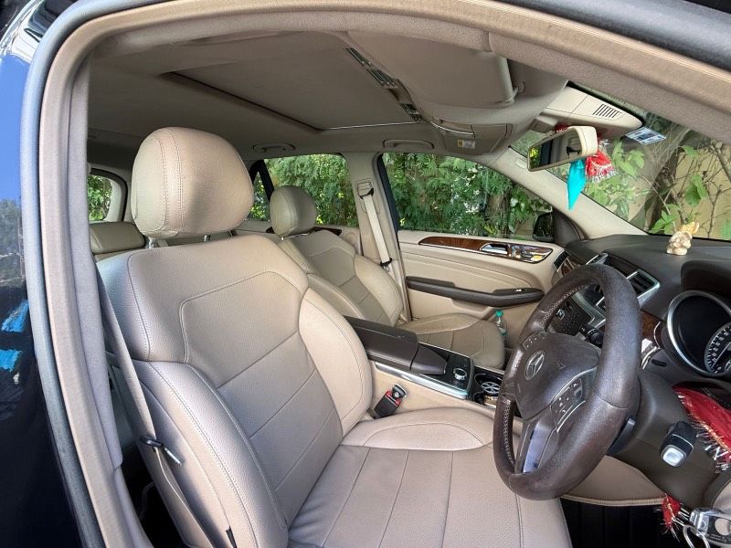 Buy Used Mercedes-Benz M-Class ML 250 CDI of 2015 model @ 13,00,000 INR ...