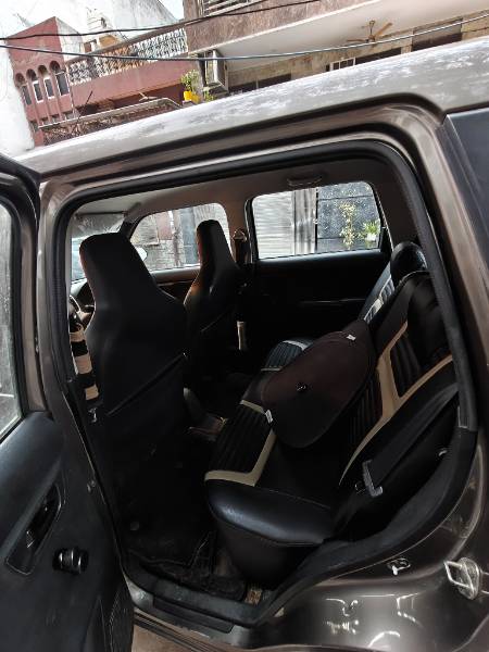 Buy Used Maruti Wagon R CNG LXI Opt of 2021 model @ 4,40,000 INR in ...