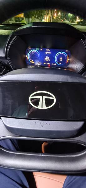 Buy Used Tata Safari Adventure X Plus of 2025 model @ 22,50,000 INR in ...