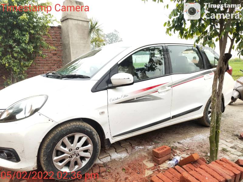 Buy Used Honda Mobilio V i-DTEC of 2015 model @ 2,50,000 INR in Budaun ...