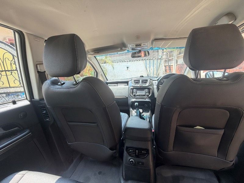 Buy Used Tata Hexa XT of 2018 model @ 8,00,000 INR in Jalandhar ...