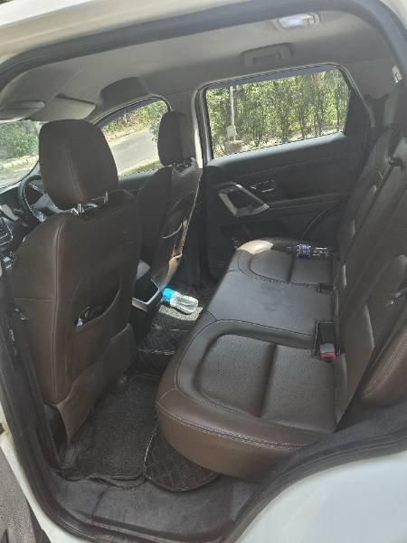 Buy Used Tata Harrier XZ BSIV of 2019 model @ 6,00,000 INR in Delhi ...