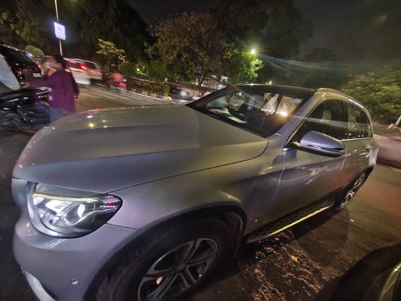 Buy Used Mercedes-Benz GLC 300 4MATIC of 2016 model @ 17,50,000 INR in ...