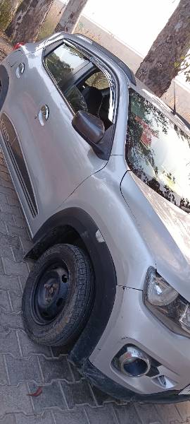 Buy Used Renault KWID 1.0 RXT Opt BSIV of 2019 model @ 2,20,000 INR in ...