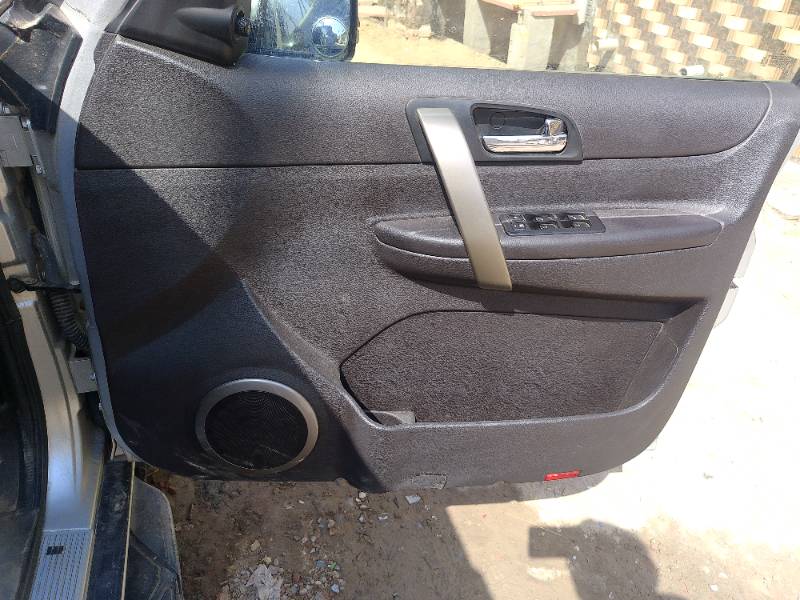 Buy Used Tata Safari DICOR 2.2 EX 4x2 BS IV of 2017 model @ 5,40,000 ...