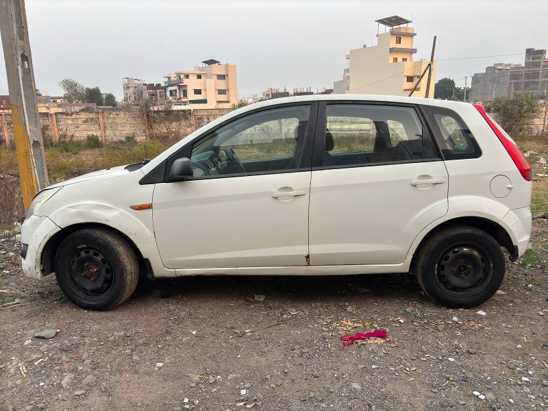 Used Ford Figo Diesel ZXI Car in Jetpur, 2011 Model - Find Best Deals ...