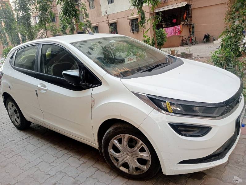 Used Tata Altroz XM plus Diesel BSVI Car in Rajkot, 2022 Model - Find ...