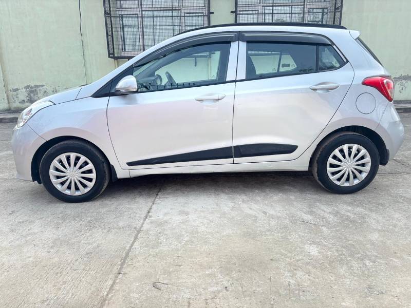 Buy Used Hyundai Grand i10 1.2 CRDi Sportz of 2019 model @ 3,60,000 INR in Kurukshetra - 4947551 ...