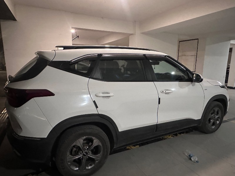 Buy Used Kia Seltos HTK Plus iMT of 2023 model @ 11,00,000 INR in Surat ...