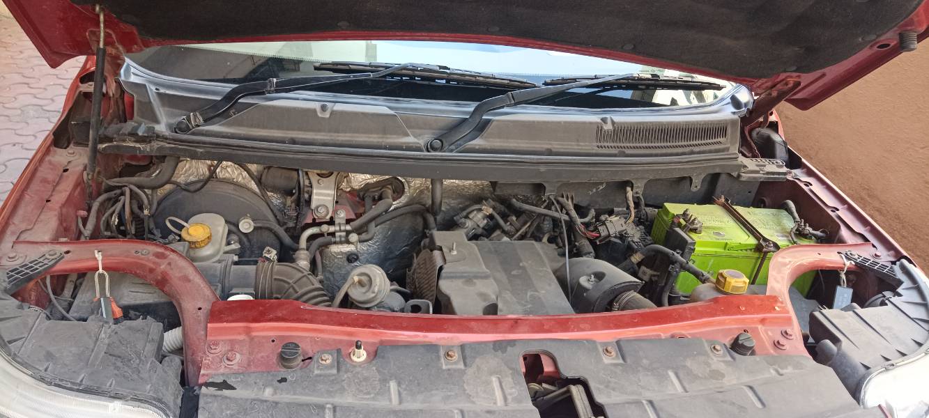 Used 2017 Mahindra TUV 300 Diesel Automatic in Mumbai at ₹5 Lakh - CarDekho