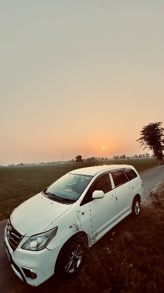 Buy Used Toyota Innova 2.5 GX Diesel 7 Seater BS IV of 2012 model @ 4 ...